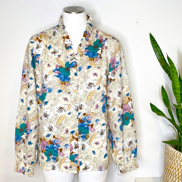 Vintage | Tops | Vintage Pykettes Abstract Floral Blouse W Ruffle ...